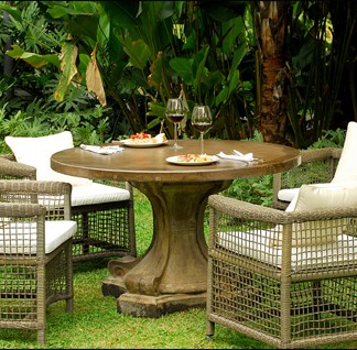 Logan Dining Table - Gardini Picanti